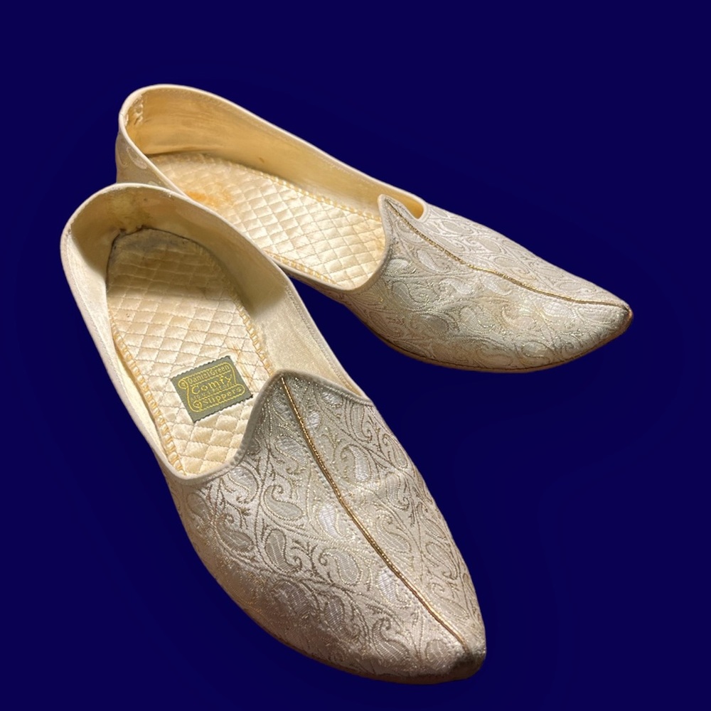 Vintage 1960s Daniel Green Gold Brocade Harem Slippers - Gem